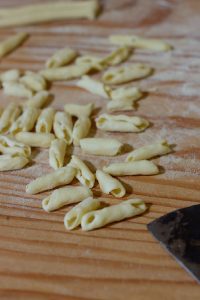I cavatelli lucani, pasta fatta in casa senza uova